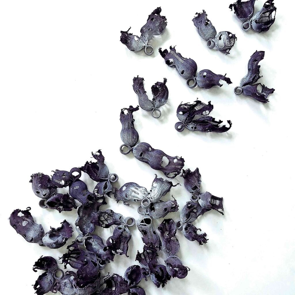 Dialelo Corpóreo - Joyería contemporánea - Joyeros referentes - Hecho a ...