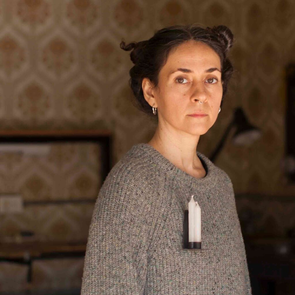 Entrevista a Mariana Cazzulino - Joyería contemporánea - Joyeros ...